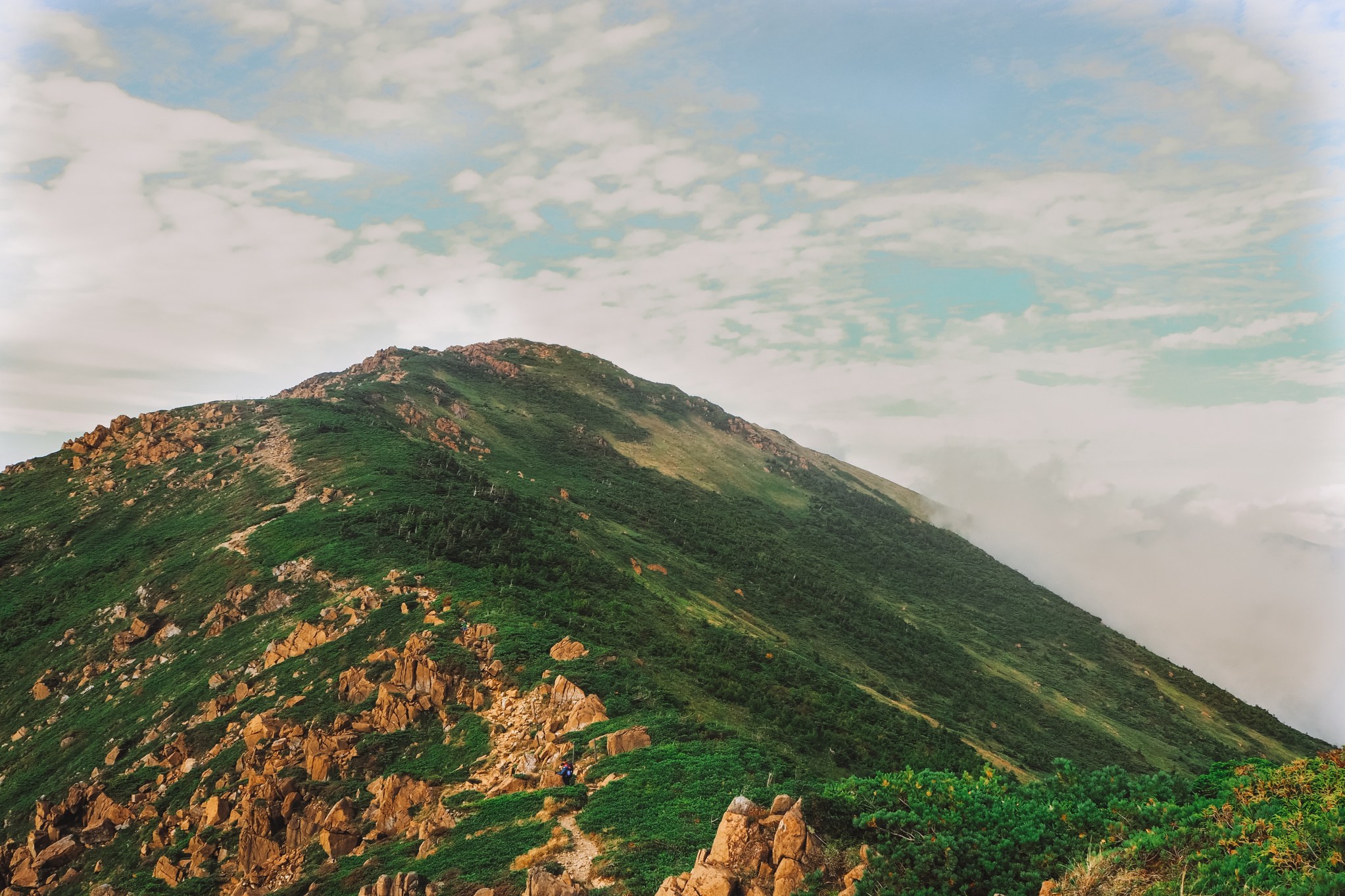 Hiking Mt. Shibutsu 至仏山 in Oze National Park 尾瀬 – Globetrotting Peanuts